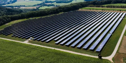 PV-Ausbau: Solar-Projektierer Anumar wächst weiter - größter Solarpark ...