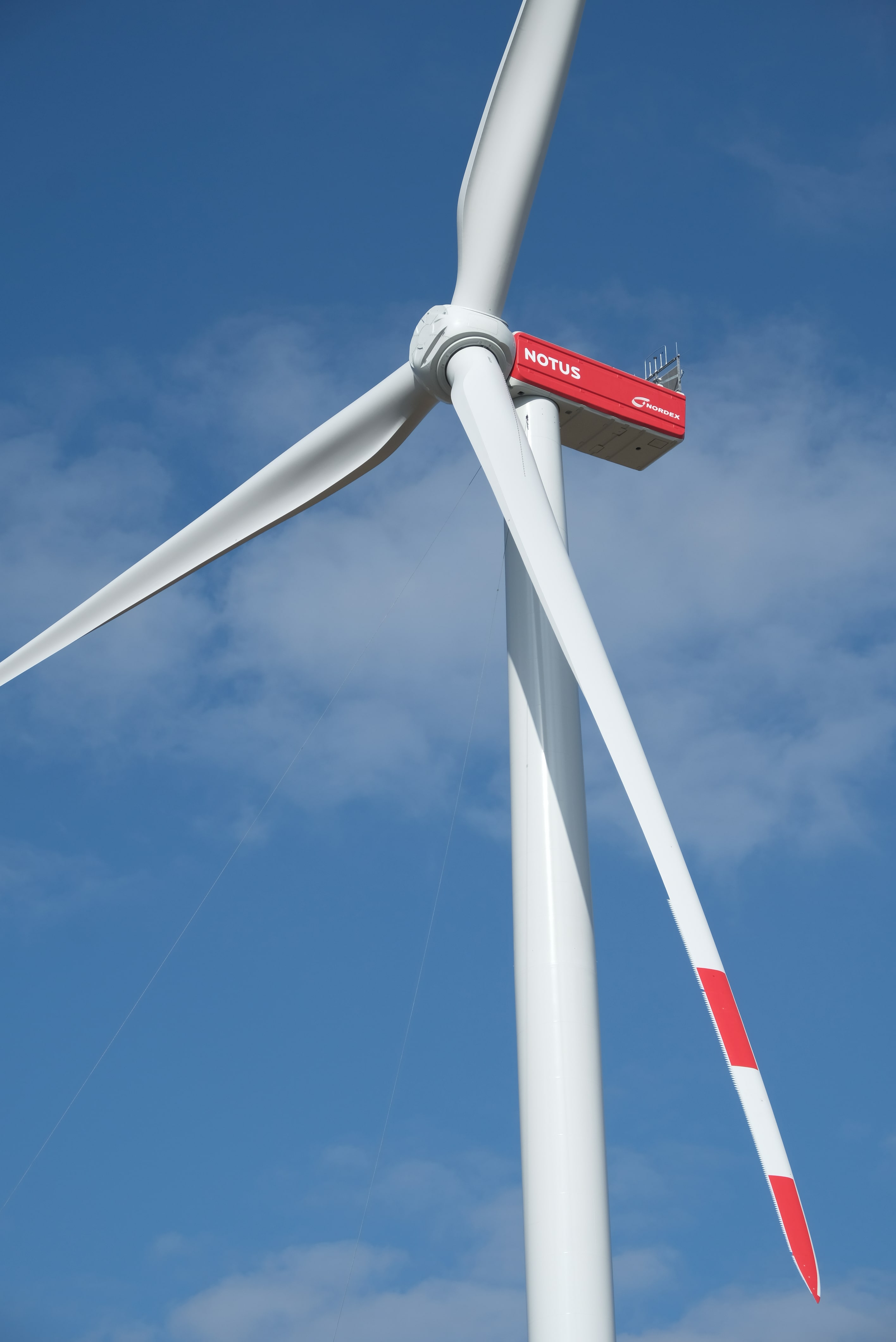 Prototyp: Notus Energy nimmt erste Nordex 5,7 MW Turbine in Probebetrieb