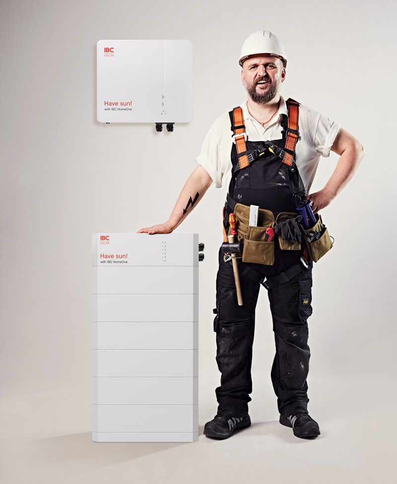 Alles aus einer Hand: IBC Solar führt PV-Komplettsystem IBC Home One ein